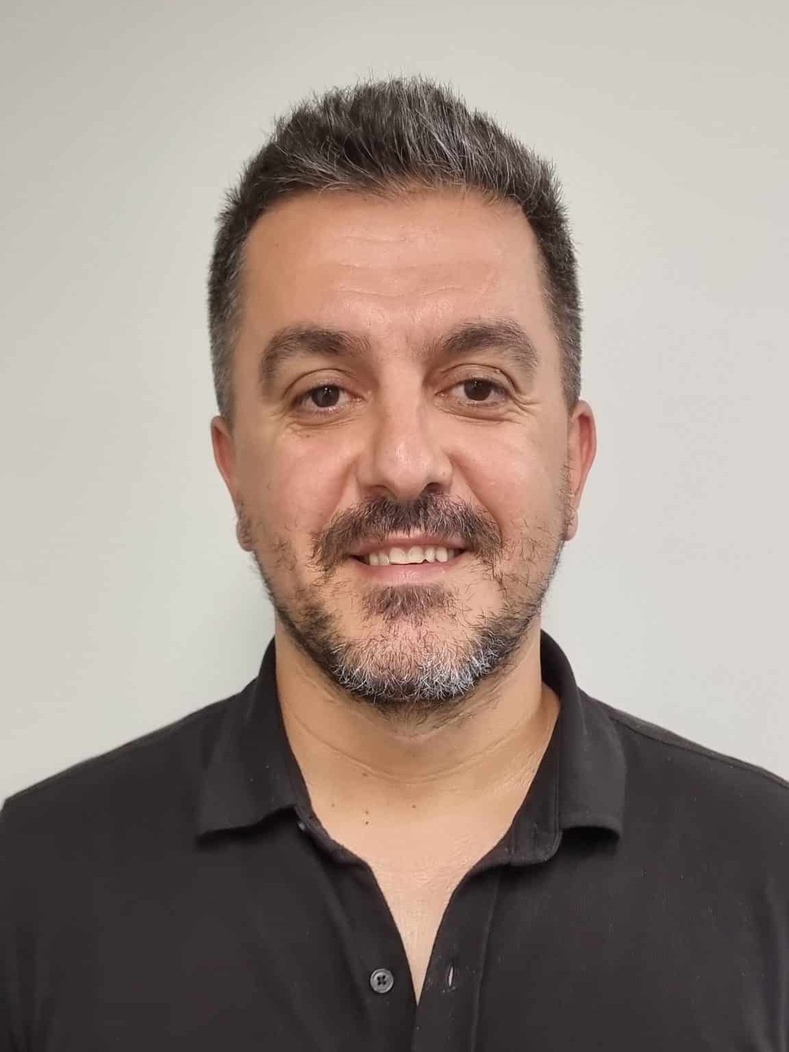 Mehmet Sirin | Expert Physiotherapist 10 A+ Experience Mind Health